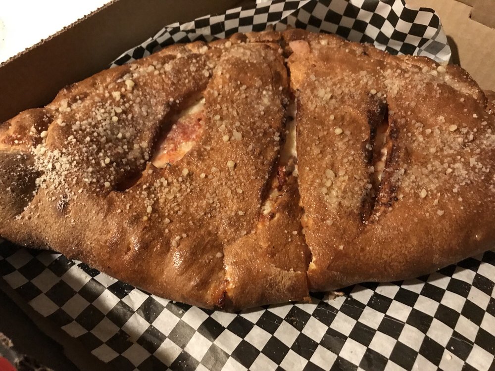 CALIENTE PIZZA & DRAFTHOUSE - 101 Photos & 201 Reviews - Pizza - 329 ...