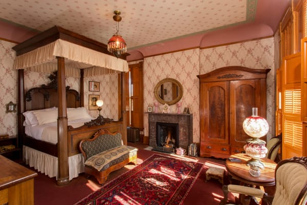 ALLYN MANSION - Updated January 2026 - 98 Photos - 511 E Walworth Ave ...