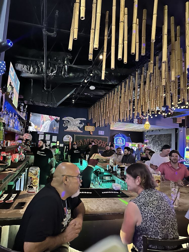 VOLCANO ROOM - Updated July 2024 - 100 Photos & 80 Reviews - 4650 Nasa ...