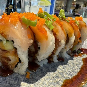 MIKUNI JAPANESE RESTAURANT & SUSHI BAR - Updated August 2024 - 3328 ...