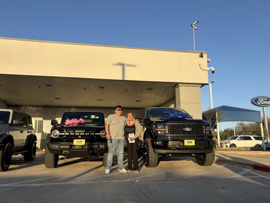 MAC HAIK’S SOUTHWAY FORD - Updated September 2025 - 68 Photos & 160 ...