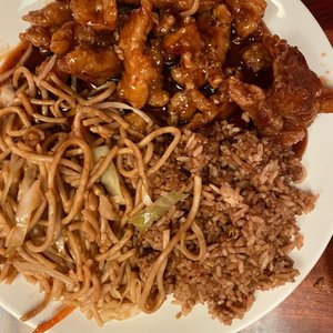 STAR WOK - Updated June 2024 - 38 Photos & 92 Reviews - 2201 N 83rd Ave ...