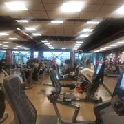 KROC CENTER OF MEMPHIS - 40 Photos & 25 Reviews - 800 E Pkwy S, Memphis ...