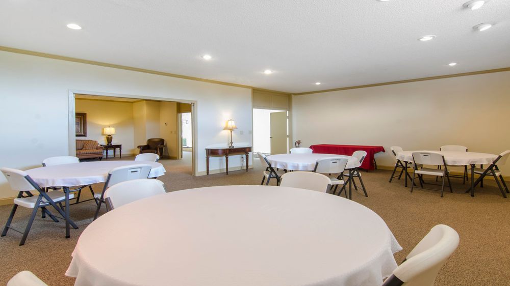 NEWCOMER’S WHITE CHAPEL FUNERAL HOME - Updated November 2025 - 33 ...