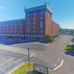 BENNETT & BLOOM EYE CENTERS - 10 Photos - 1935 Bluegrass Ave ...