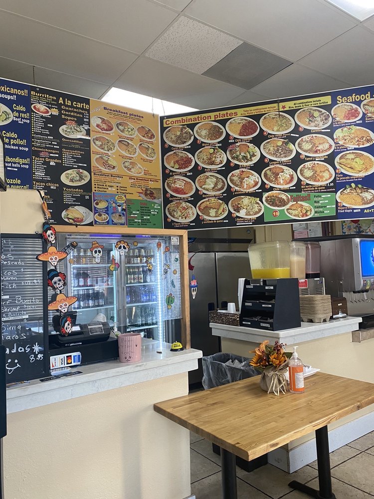 LOS TRES AMIGOS - Updated May 2025 - 124 Photos & 177 Reviews - 10902 I ...