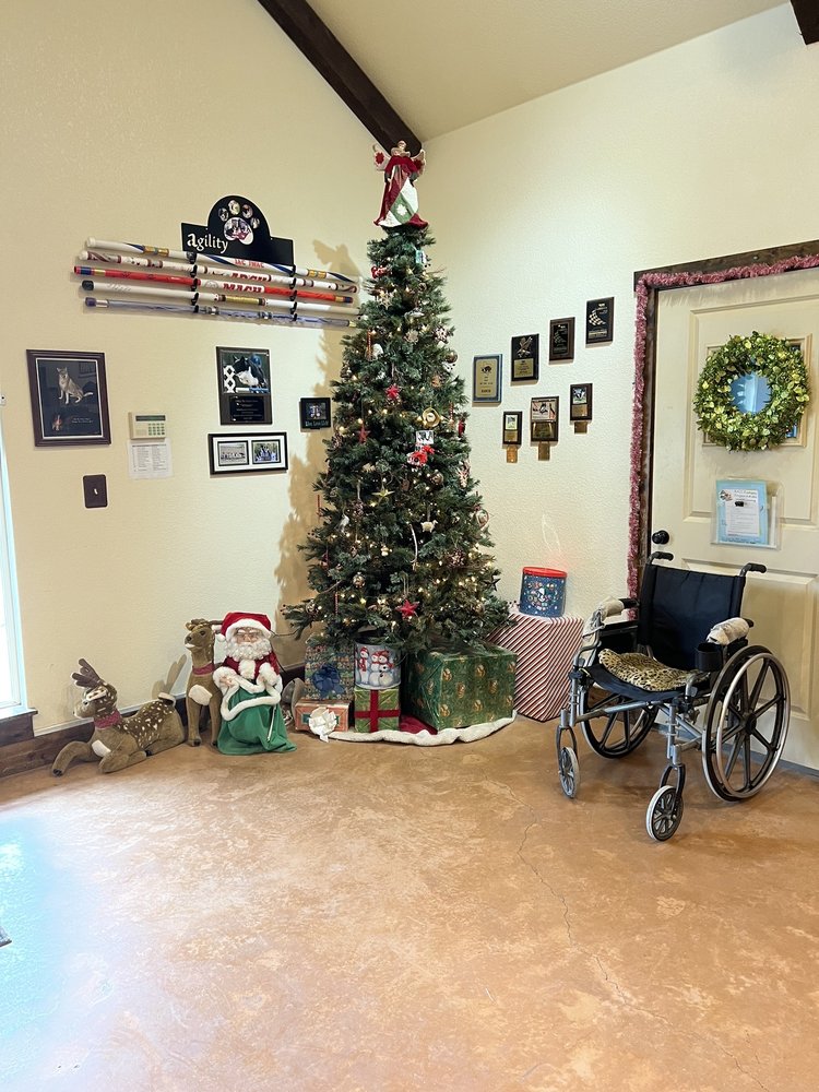 K 9 COUNTRY CLUB - Updated December 2025 - 27 Photos & 18 Reviews ...