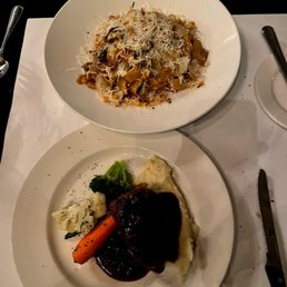 MODAVIE | 1301 Photos & 869 Reviews - 1 Rue Saint-Paul O, Montréal ...