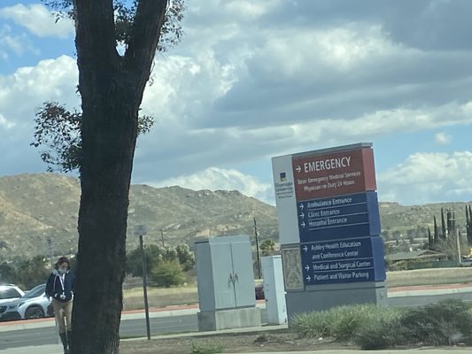 RIVERSIDE UNIVERSITY HEALTH SYSTEM MEDICAL CENTER - Updated March 2025 ...