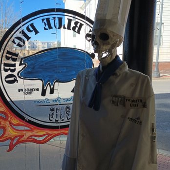 CHUB’S BLUE PIG BBQ - 83 Photos & 130 Reviews - 68 Union St, Attleboro ...