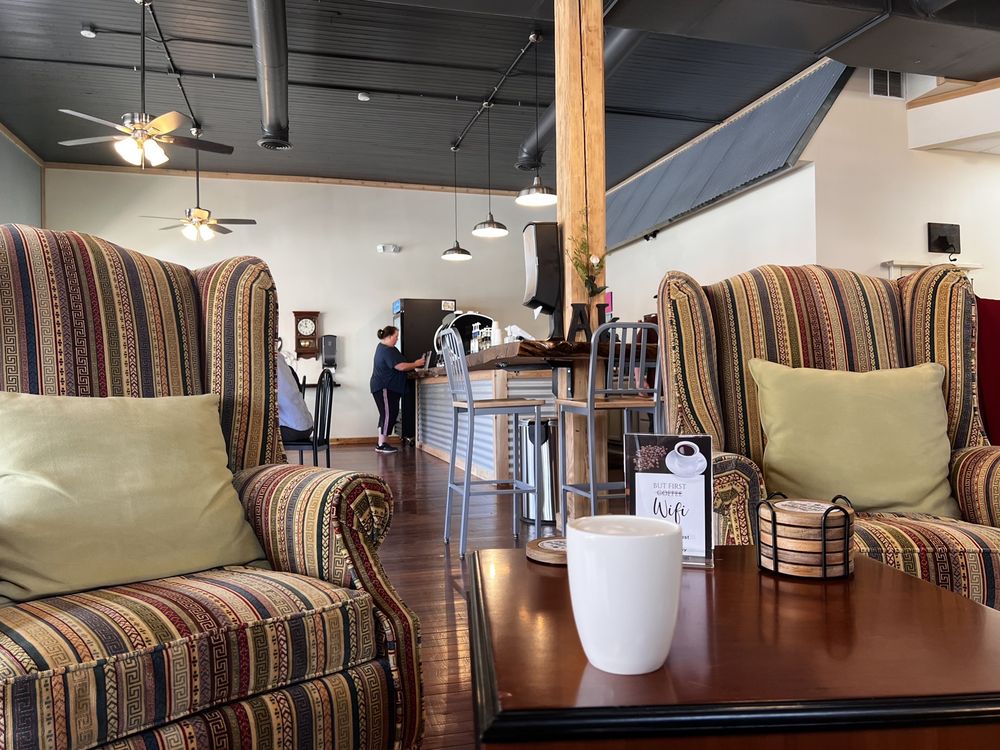 LEADERS’ CORNER COFFEE & TEA - Updated January 2026 - 24 Photos & 16 ...