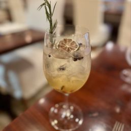 HAMILTON’S - Updated December 2025 - 88 Photos & 64 Reviews - 39 Queen ...