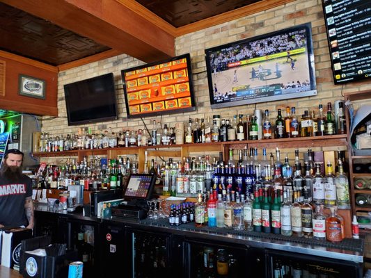 POINTS EAST PUB - Sports Bar at 1501 N Jackson St, Milwaukee, Wisconsin ...