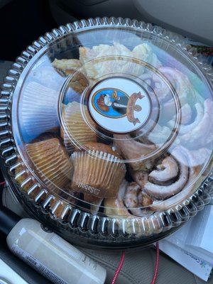 BEAGLE BAGEL CAFE - Updated March 2026 - 37 Photos & 76 Reviews - 4500 ...
