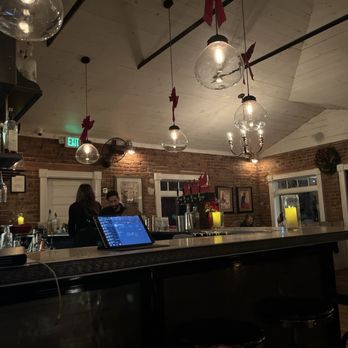 BEAUJOLAIS BISTRO - Updated April 2025 - 793 Photos & 379 Reviews - 753 ...