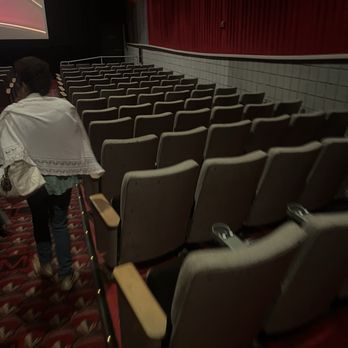 AMC RACEWAY 10 - Updated December 2025 - 195 Photos & 283 Reviews ...