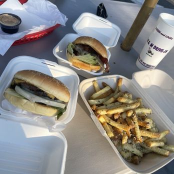 K & M DRIVE-IN - Updated February 2025 - 170 Photos & 553 Reviews ...