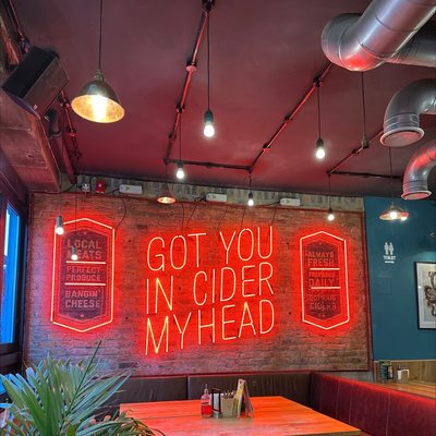 THE STABLE - Updated June 2024 - 65 Photos & 19 Reviews - 1-3 Westgate ...