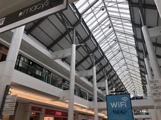 CAMBRIDGESIDE - 124 Photos & 223 Reviews - 100 Cambridgeside Pl ...