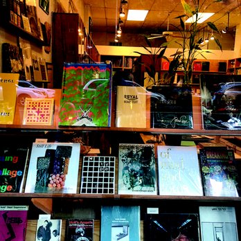 MAST BOOKS - Updated October 2025 - 30 Photos & 72 Reviews - 66 Ave A ...