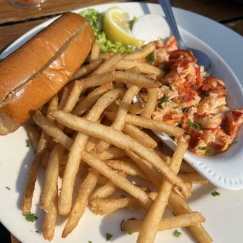 FLANDERS FISH MARKET & RESTAURANT - Updated December 2025 - 422 Photos ...