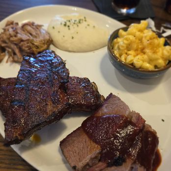 GUS’S BARBECUE - Updated August 2025 - 3619 Photos & 2992 Reviews - 808 ...