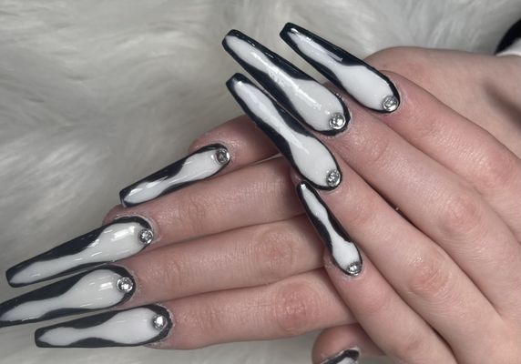 RS NAILS & BEAUTY STUDIO - Updated October 2025 - 152 Photos - 4321 ...