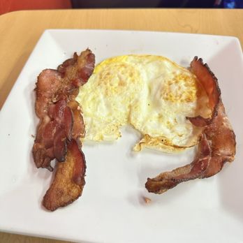 D’LICIOUS CAFFE - Updated December 2024 - 339 Photos & 332 Reviews ...