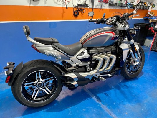 MOTOWORKS CHICAGO - Updated December 2025 - 105 Photos & 201 Reviews ...