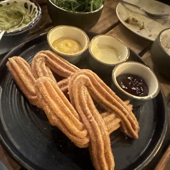 LA CHA CHA CHÁ - Updated December 2024 - 2077 Photos & 846 Reviews ...