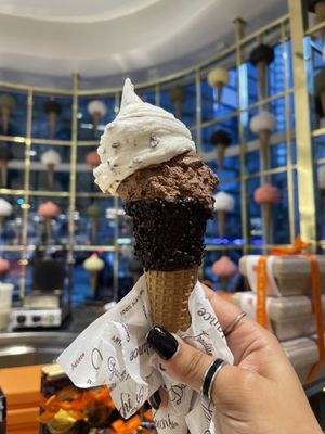 VENCHI - 143 Photos & 91 Reviews - 1796 Broadway, New York, New York ...