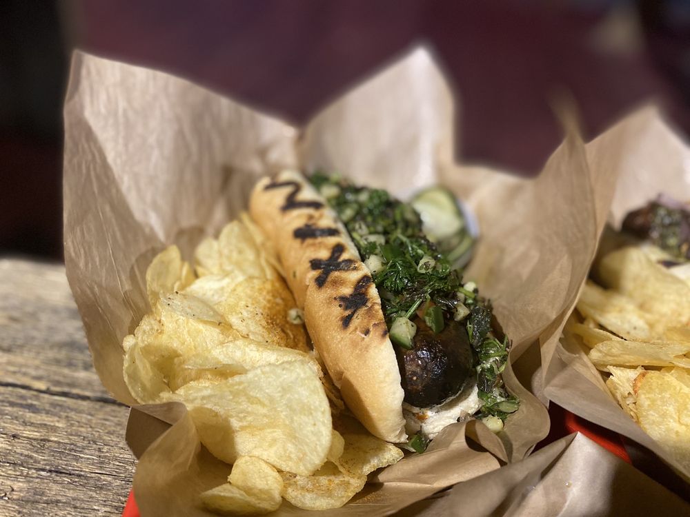 BALLYHOO - Updated January 2026 - 395 Photos & 308 Reviews - 211 South ...