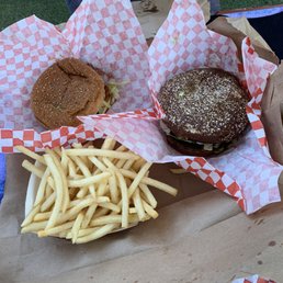 CHAR-PIT - 279 Photos & 602 Reviews - 8732 N Lake Blvd, Kings Beach ...