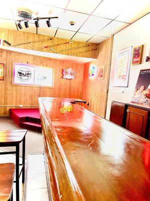 MEL’S SPORTSPAGE BAR & SNICKERS PIZZA SHOP - Updated November 2025 - 16 ...