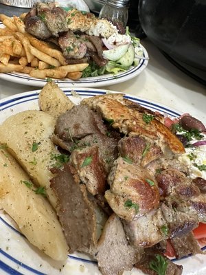 GREEK TOWN GYROS - Updated October 2025 - 249 Photos & 309 Reviews - 65 ...