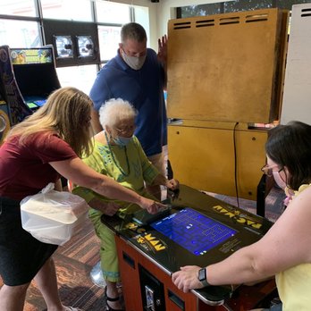 ROANOKE PINBALL MUSEUM - Updated December 2024 - 94 Photos & 54 Reviews ...