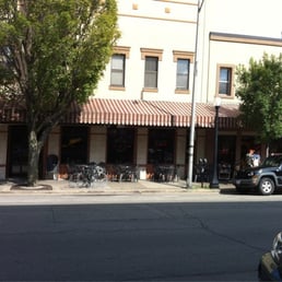 ESQUIRE LOUNGE - Updated April 2025 - 62 Photos & 170 Reviews - 106 N ...