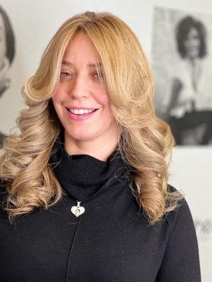 LE CACHE HAIR AND NAIL SALON - Updated July 2024 - 2801 Photos & 38 ...