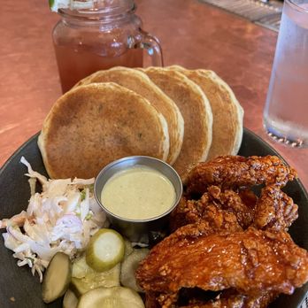 BANDIT - Traditional American Restaurant in Chicago, Illinois at 841 W ...