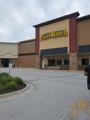 PIZZA RANCH - Updated August 2024 - 19 Photos & 67 Reviews - 3010 S ...