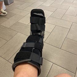 ARROWHEAD REGIONAL MEDICAL CENTER - 75 Photos & 330 Reviews - 400 N ...