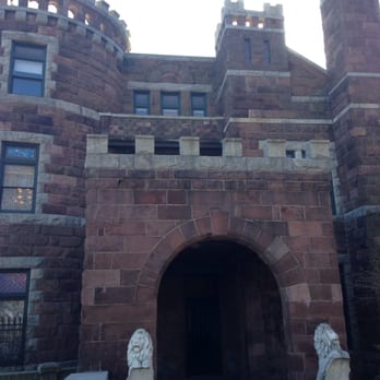 LAMBERT CASTLE - Updated October 2025 - 213 Photos & 20 Reviews - 3 ...