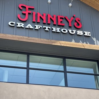 FINNEYS CRAFTHOUSE - PORTER RANCH - Updated July 2024 - 1235 Photos ...