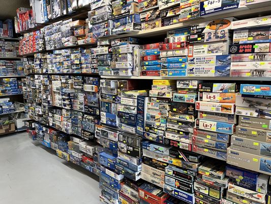 SKYWAY MODEL SHOP - Updated December 2025 - 22 Photos & 37 Reviews ...