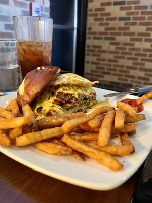 PUB W - 120 Photos & 127 Reviews - 2452 E 2nd St, Edmond, Oklahoma ...