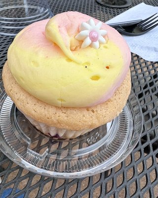 LANCASTER CUPCAKE - Updated December 2025 - 103 Photos & 66 Reviews ...