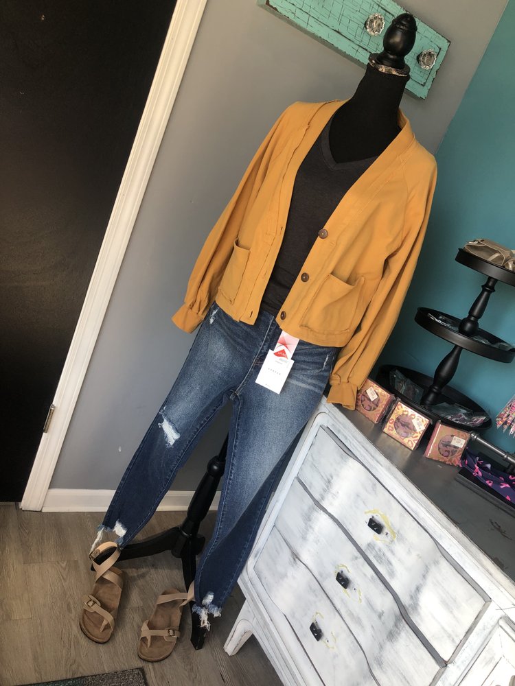 TAN WORX - Updated November 2025 - 400 Tracy Rd, New Whiteland, Indiana ...