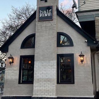 HALF PINT PUB - Updated October 2025 - 49 Photos & 73 Reviews - 363 ...