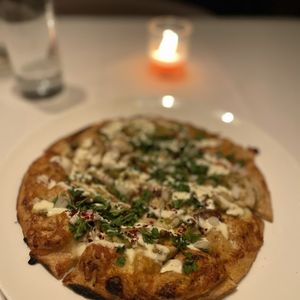 1928 BEACON HILL - Updated November 2024 - 194 Photos & 189 Reviews ...