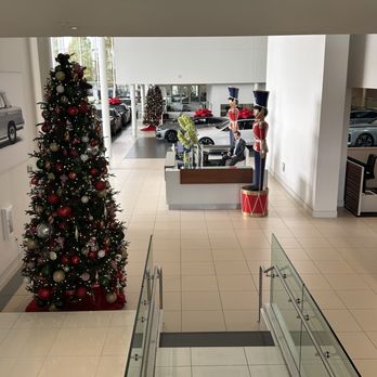 BMW OF GRAPEVINE - Updated December 2025 - 82 Photos & 168 Reviews ...